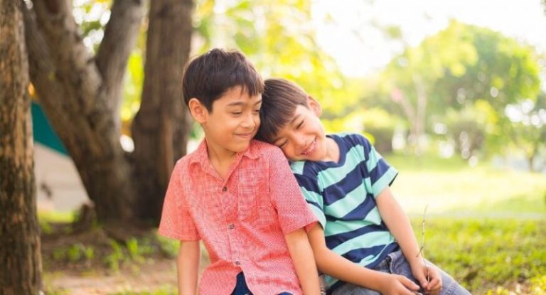 Why siblings are important for a child? - Loving Parents